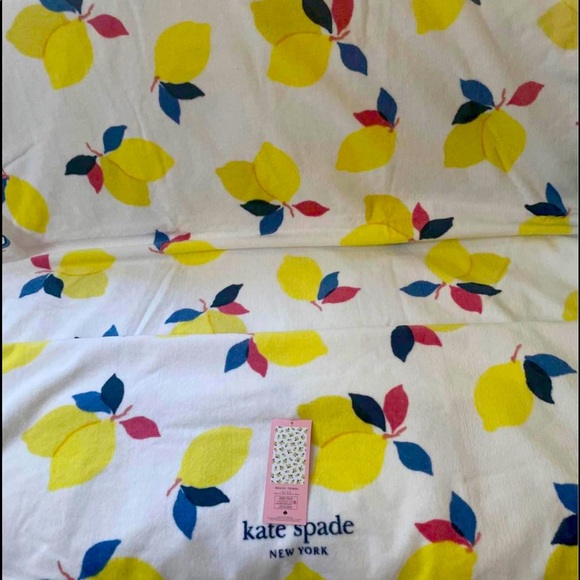 kate spade | Bath | Sold Out Kate Spade Beach Towel Nwt Lemons | Poshmark